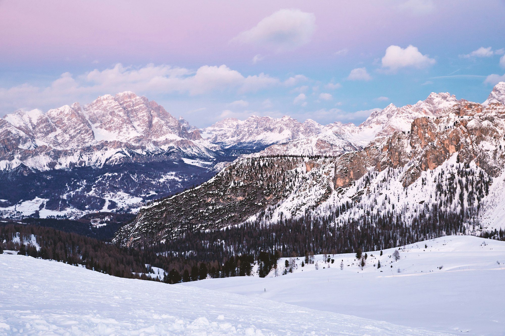 Cortina in Winter - Hotel Des Alpes